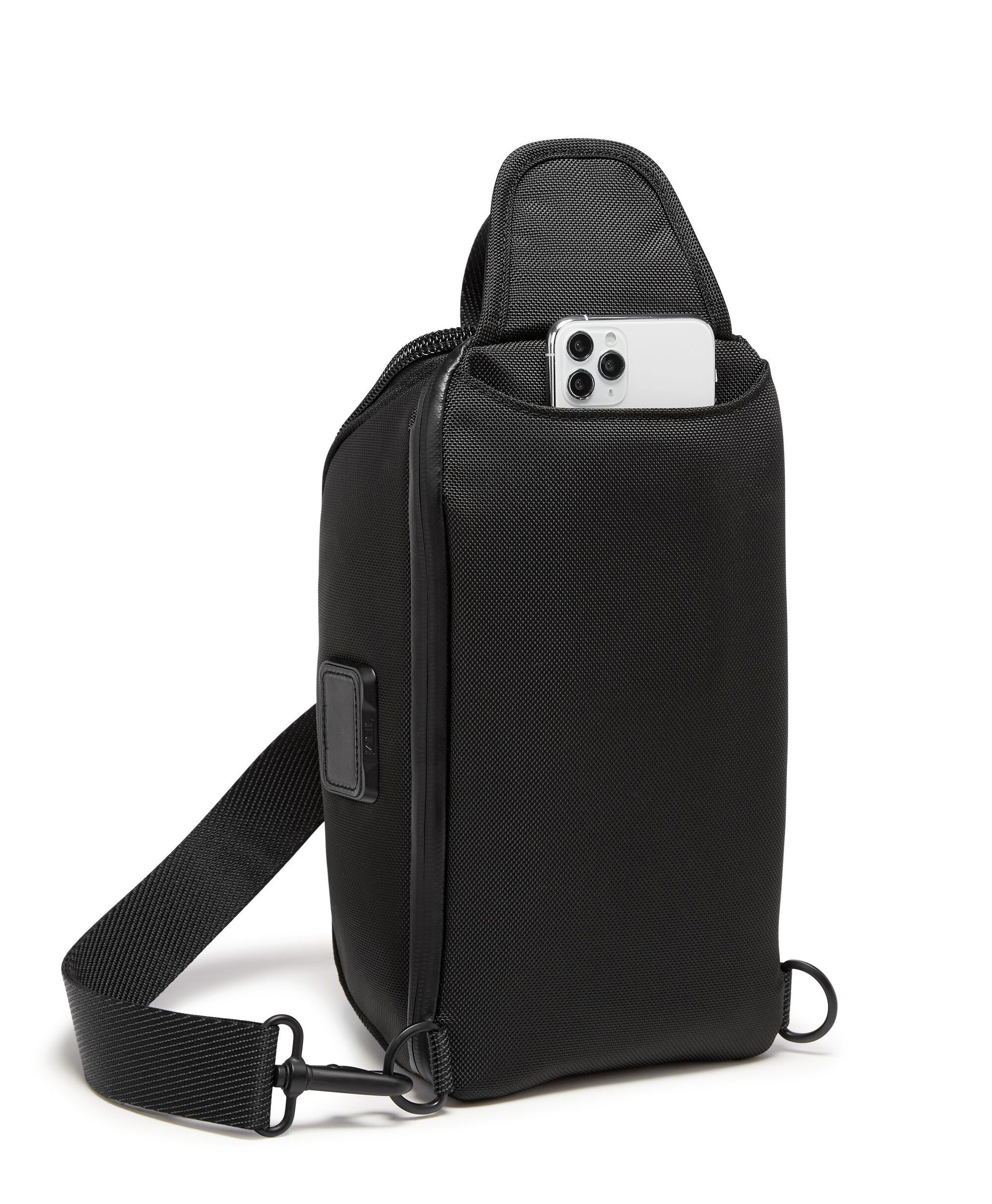 Tumi ALPHA BRAVO PLATOON SLING | TUMI Malaysia