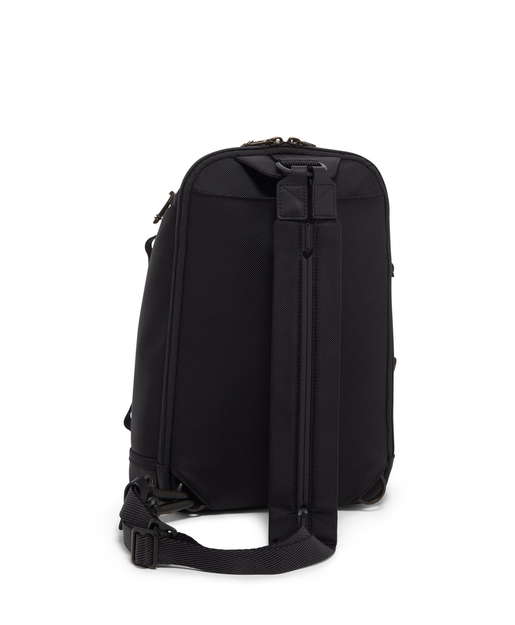 Tumi ALPHA BRAVO KNIGHT SLING | TUMI Malaysia